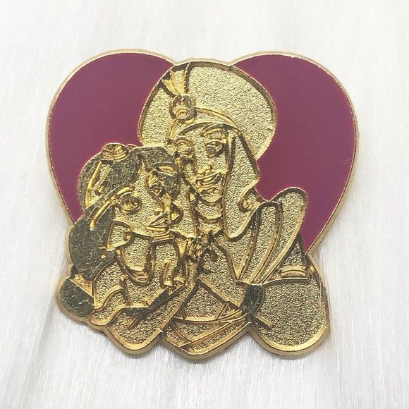 Disney | Jewelry | 525 Disney Aladdin Jasmine Heart Pin | Poshmark